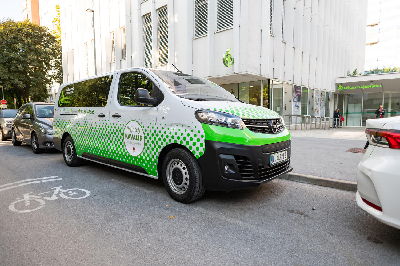 Electric vehicles Cavalier (Kavalir) in the City of Ljubljana - Age ...