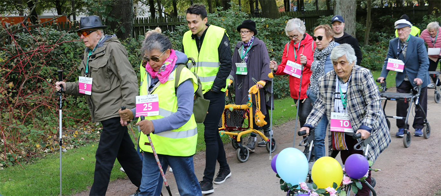 Walker Rally in central park in Gothenburg - Age-Friendly World